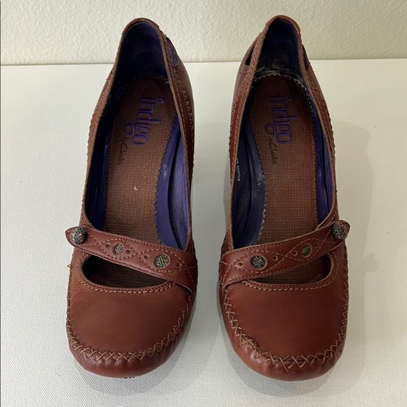 Indigo | Shoes | Clarks Comfy Indigo Brown Leather Low Heel Shoes Dress ...